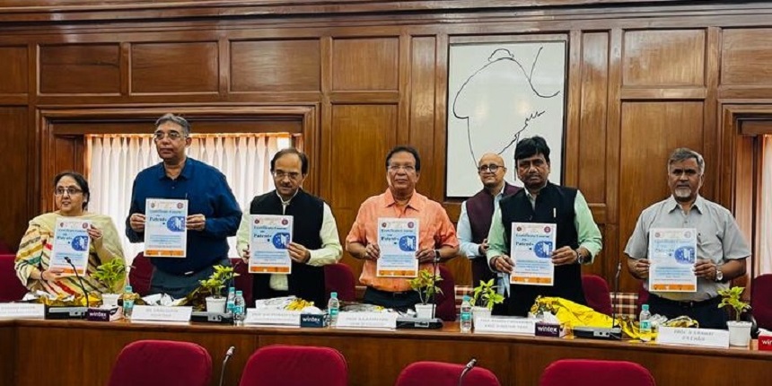 DU launches certificate course on patent