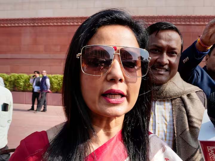 TMC leader Mahua Moitra moves SC challenging her expulsion from Lok Sabha